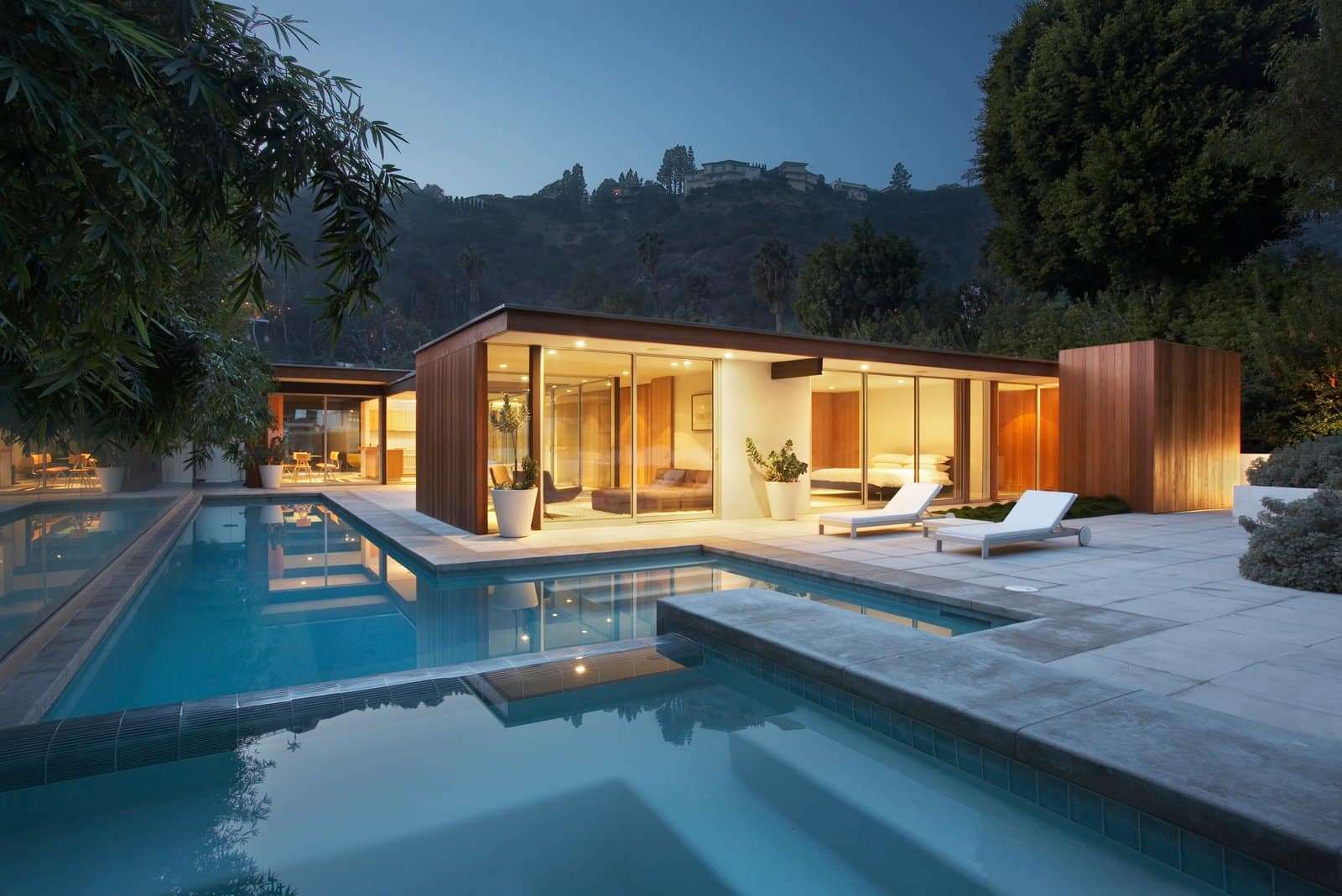 Modern Homes: The Latest Trends and Features for Living