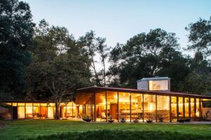 Efficient Buildings: Strategies for Passive Solar Design