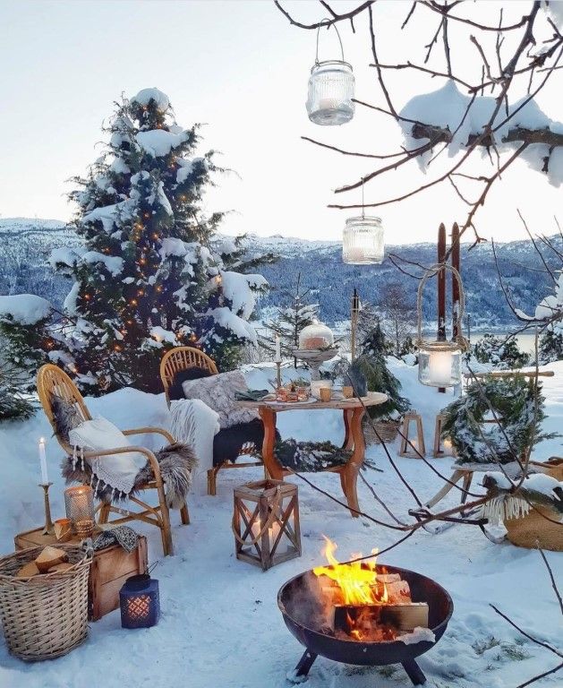 Create a Cozy Winter Wonderland with These Gathering Tips