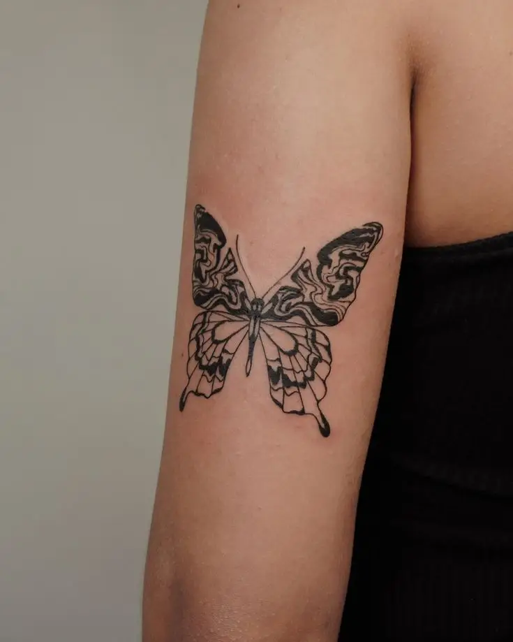 2025 Tattoo Trends: Minimalist Linework on the Rise