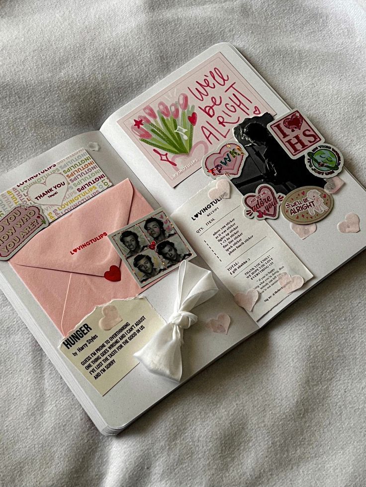How to Keep an Aesthetic Diary: Creative Self-Expression