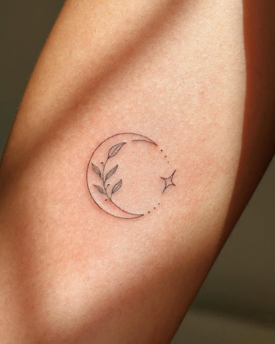 Fine Line Tattoo Ideas That Blend Elegance with Artistry