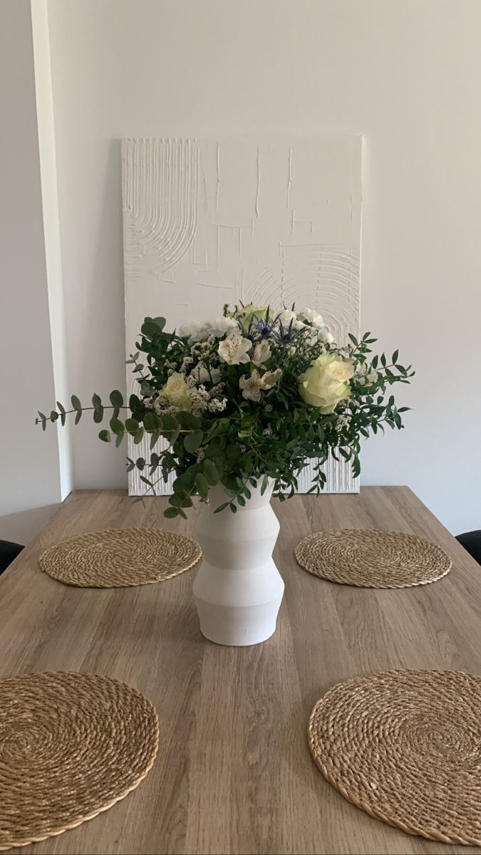 Spring Decorations Ideas to Refresh Your Home This Season