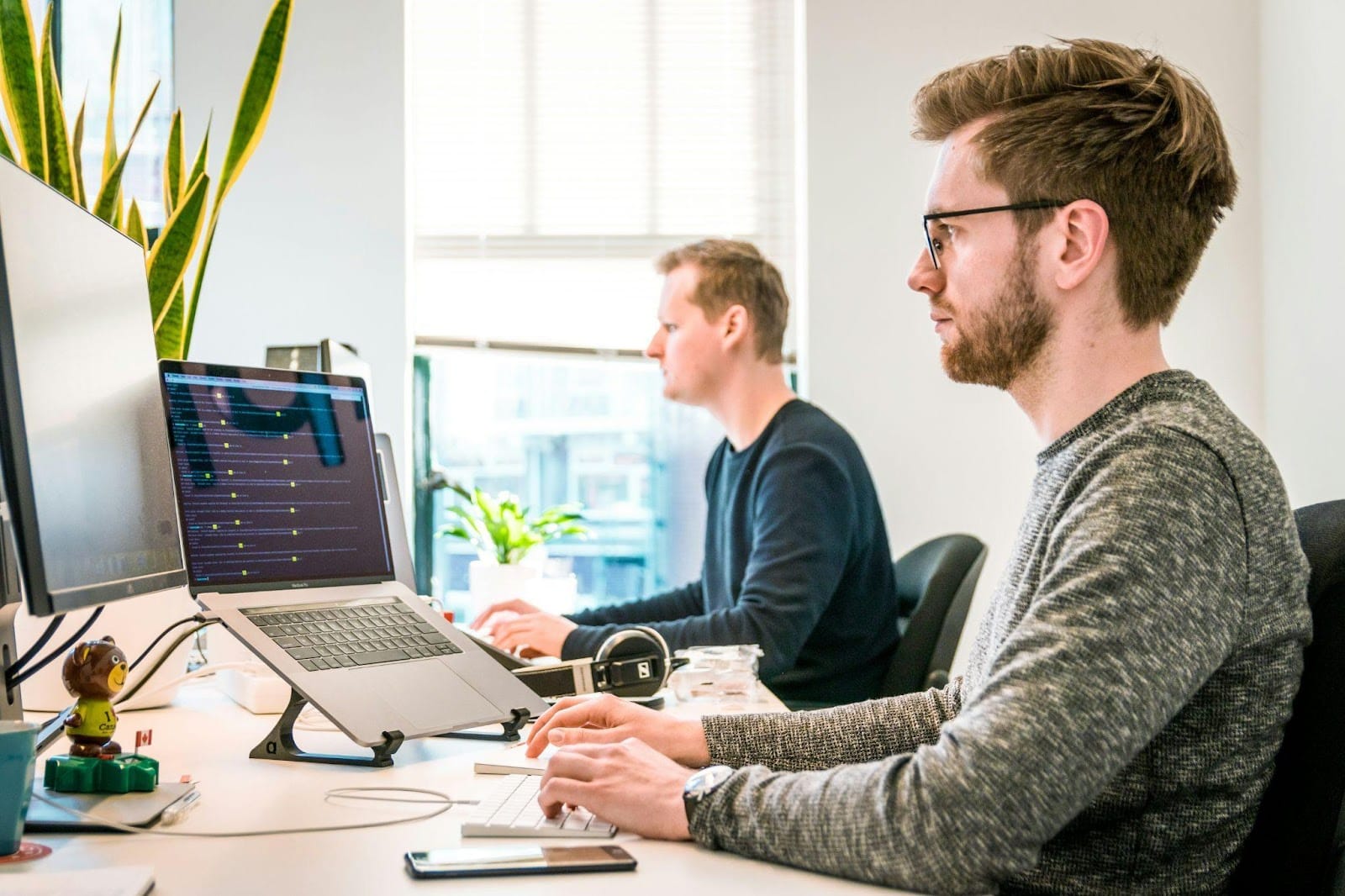 The Significance of Proper Lighting in Office Environments