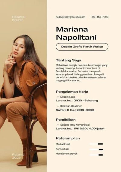 Resume Design: Creating a Professional and Eye-Catching CV