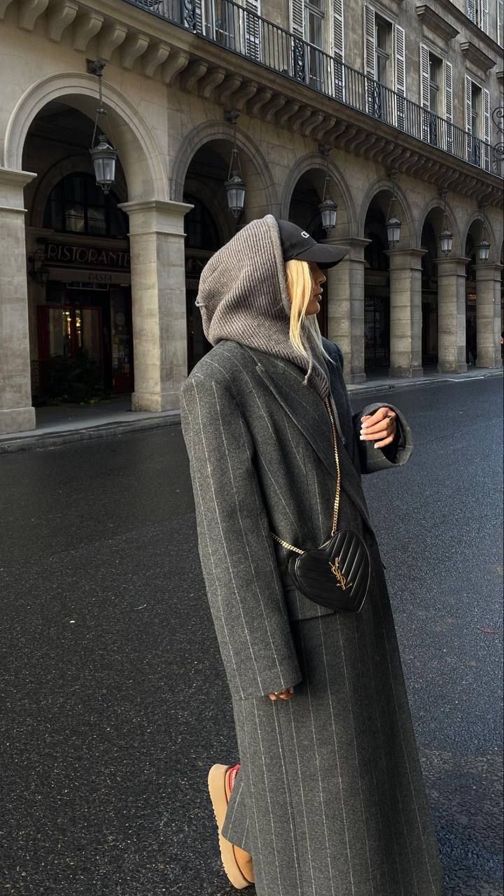 Gray Pantone Style Outfits for Effortless Modern Wardrobes