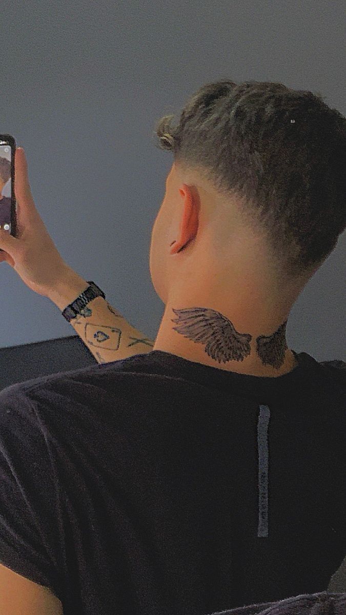 Neck Tattoo Ideas: Stylish Designs for Every Personality