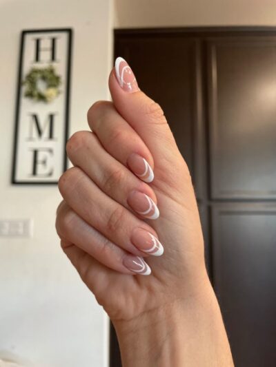 Chic and Simple: 10 Rounded Nail Designs to Try