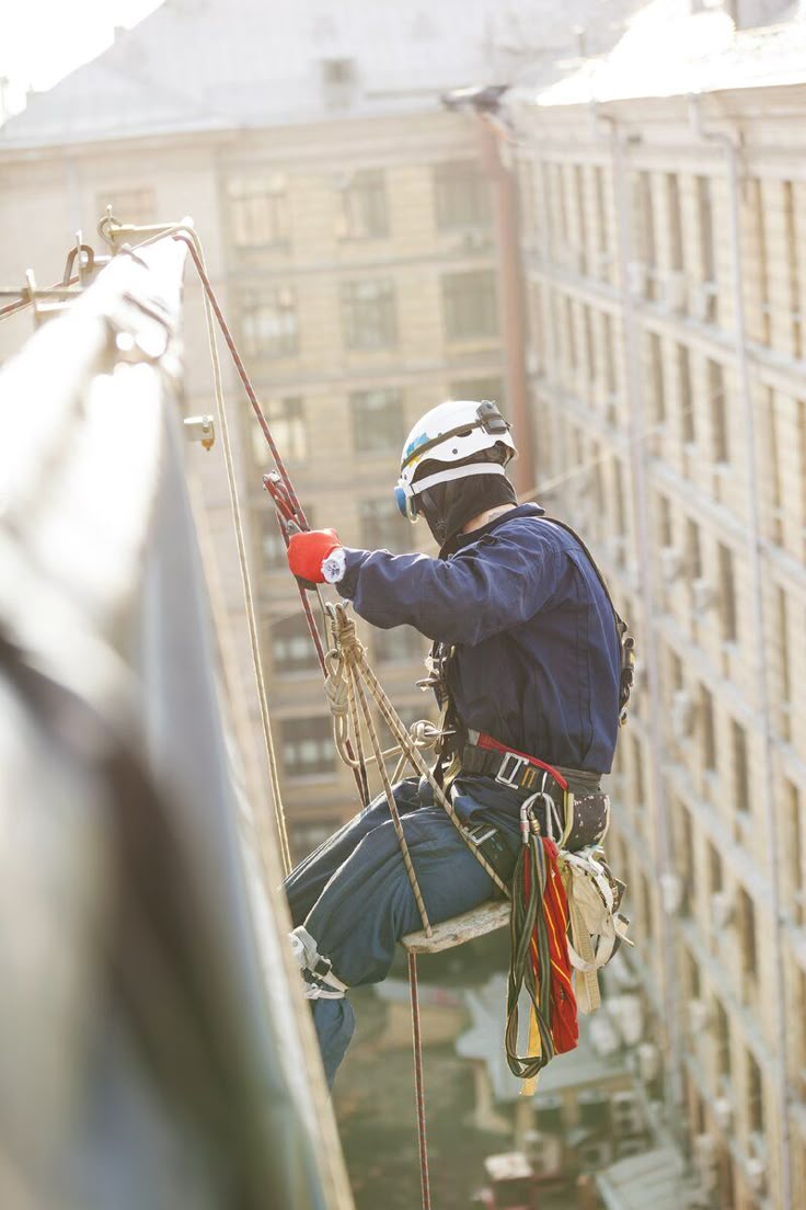 Avoid Catastrophes: Best Practices for Using Lifting Slings