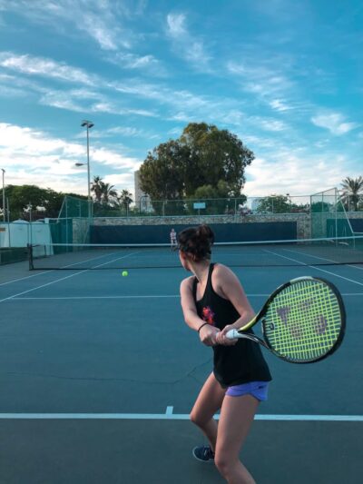 Beginner Tennis Guide: Essential Steps to Master the Basics