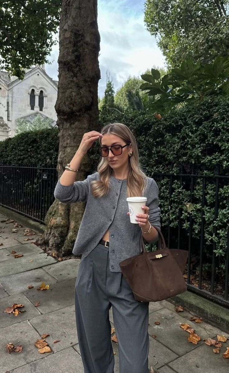 Achieve the Perfect Business Casual Look: Expert Style Tips
