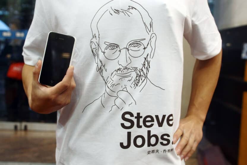 Steve Jobs and the Power of Minimalism in Apple Design