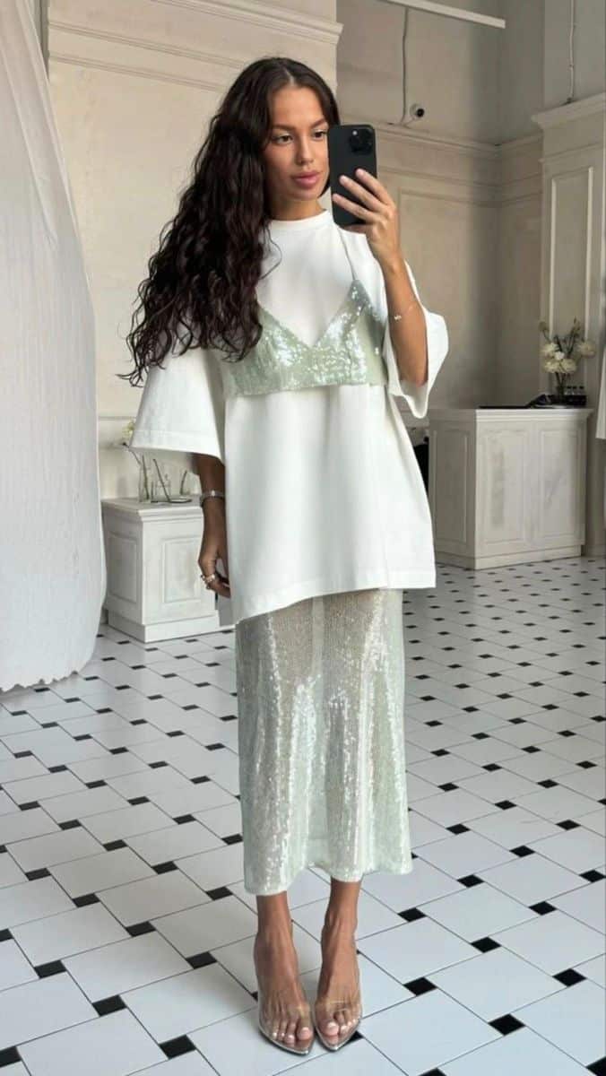 The Ultimate Elegance Guide to Wearing Oversized Clothes