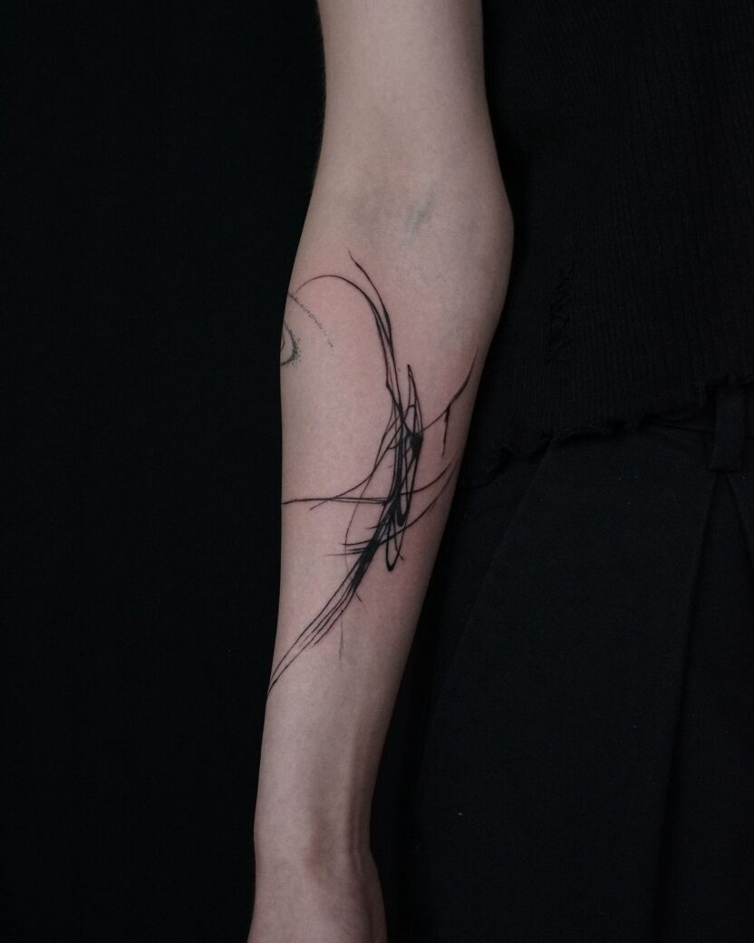 Complete Guide to Tattoo Outlines: From Design to Aftercare