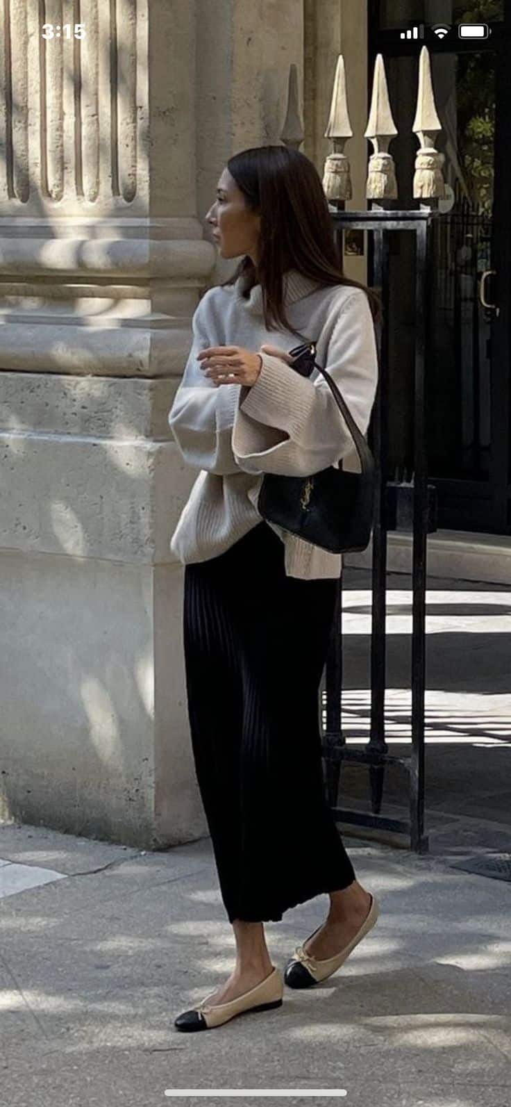 How To Style Midi Skirts For Effortless Everyday Chic