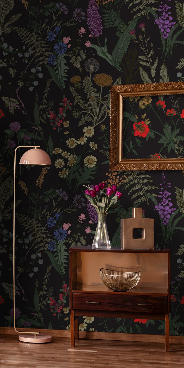 How to Use Bold Wallpaper to Create Eye-Catching Spaces