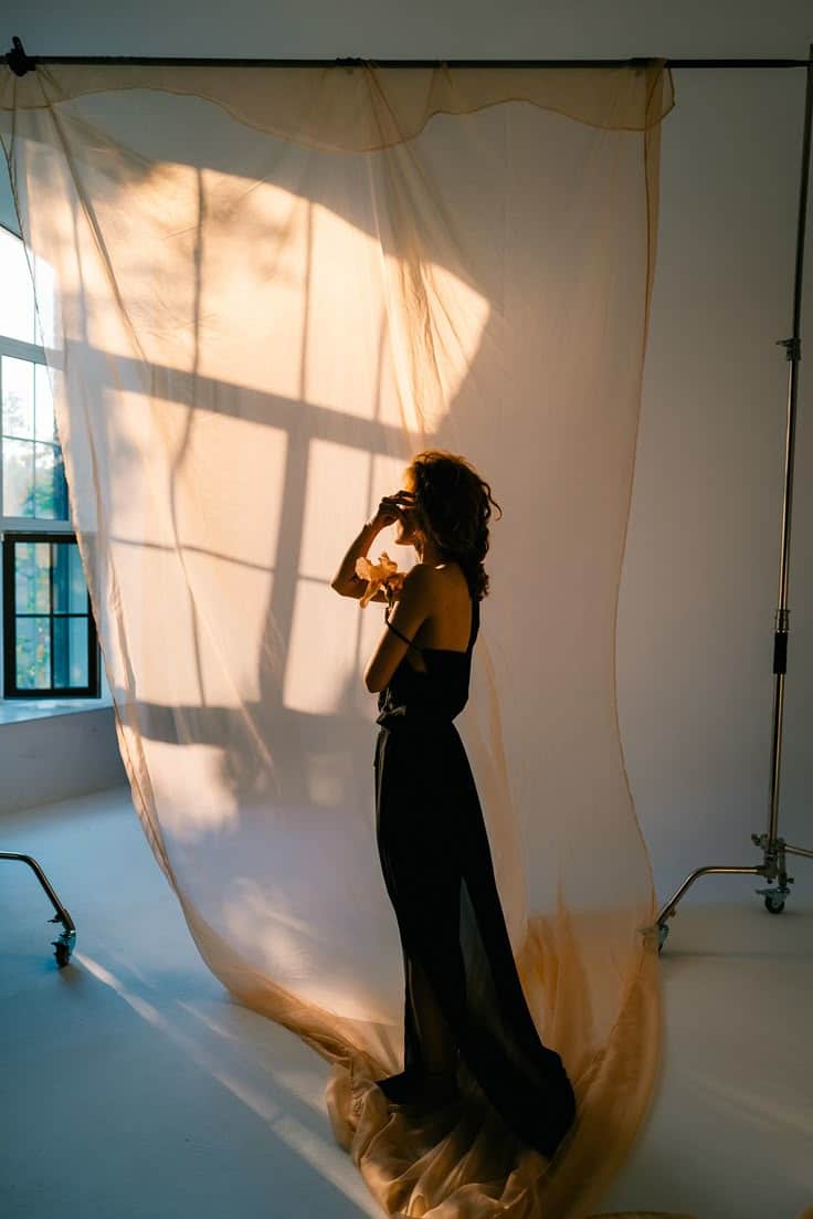 Unlock Stunning Photos with Dynamic Poses: Essential Guide
