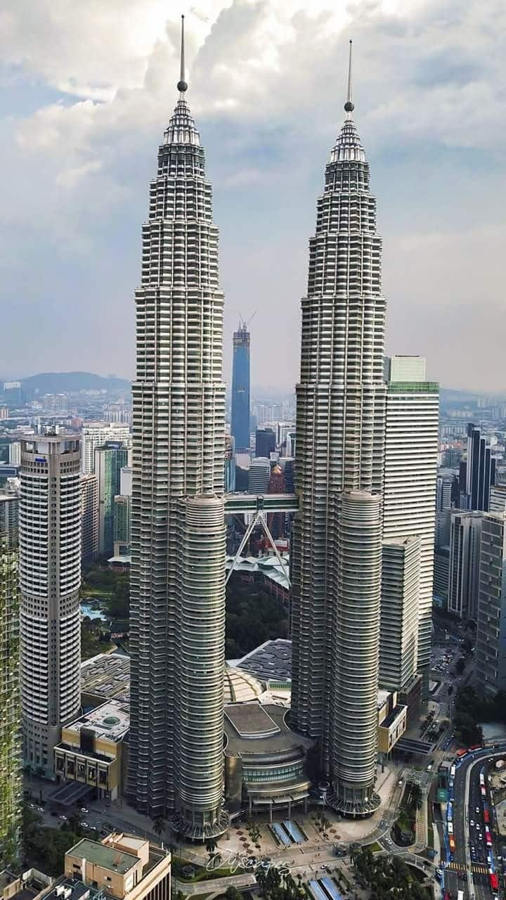 Secrets of the World’s Most Recognizable Buildings