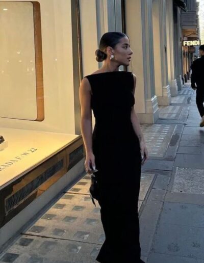 Your Ultimate Guide to Fashionably Chic Evening Looks