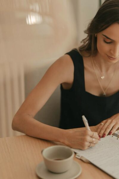 Minimalism in Writing: Enhancing Clarity and Impact