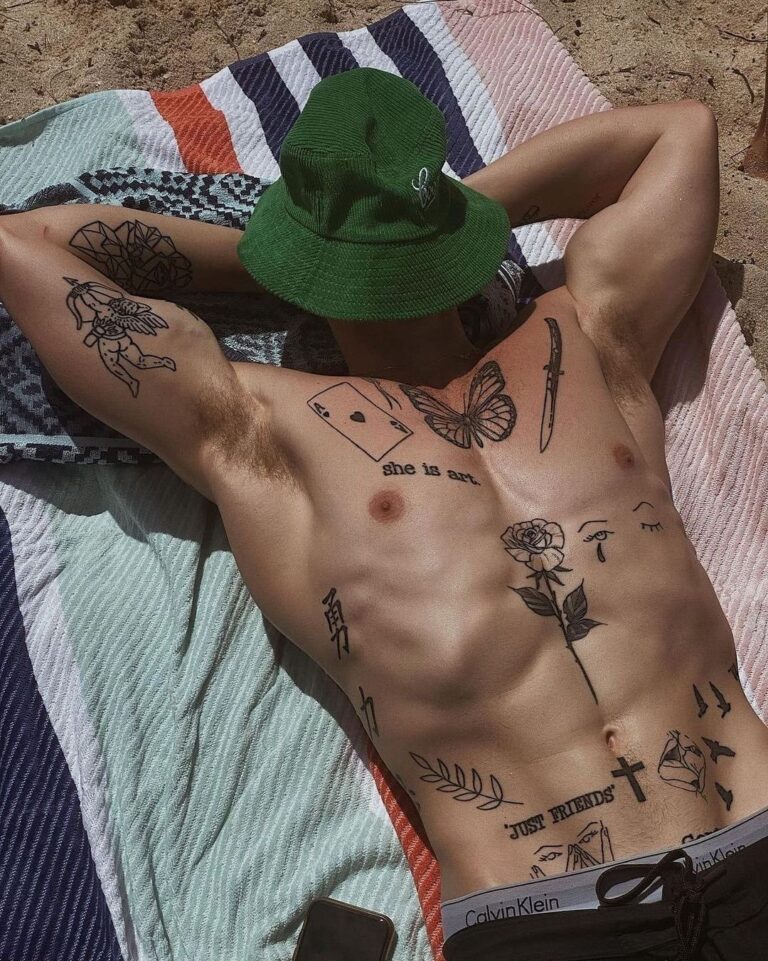 Unconventional Tattoo Spots That Make a Statement