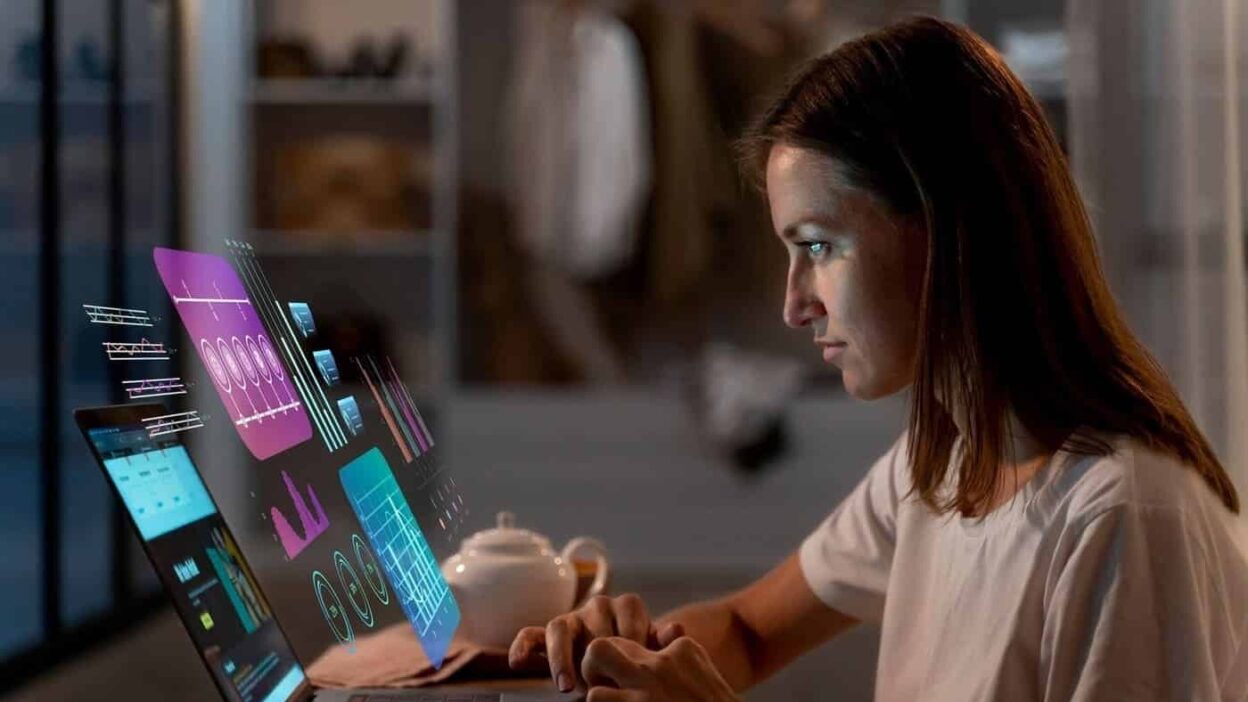 Master the skills and tools for thriving in UI/UX design