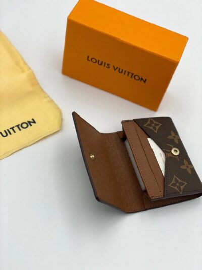 Elevate Your Style With Trendy, Beautiful Aesthetic Wallets
