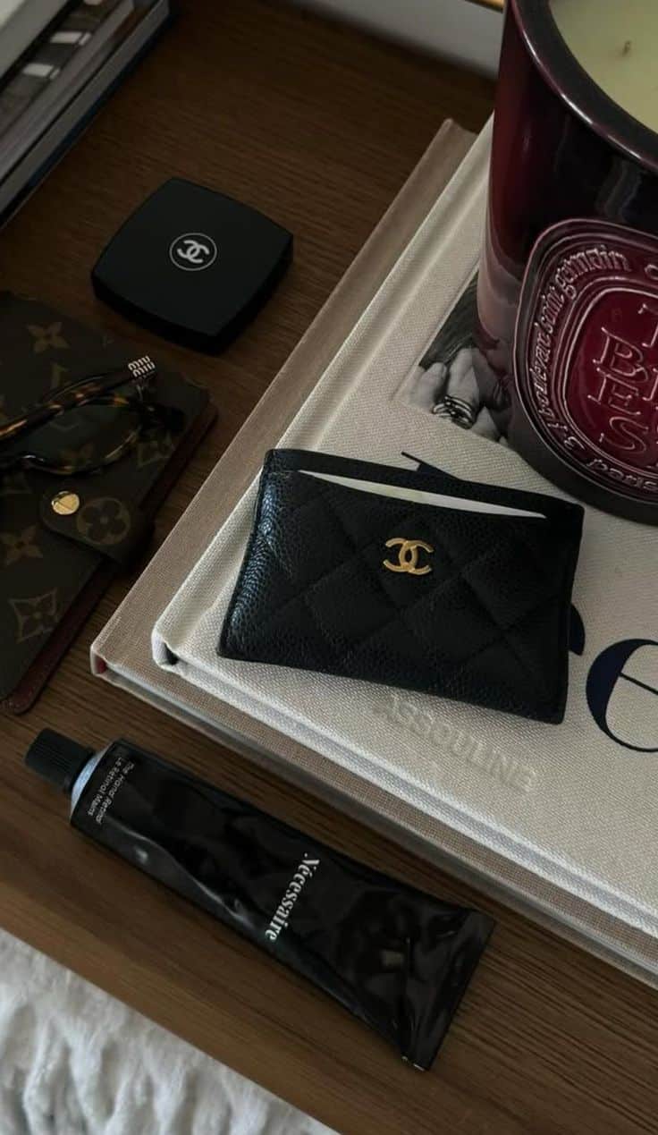 Elevate Your Style With Trendy, Beautiful Aesthetic Wallets