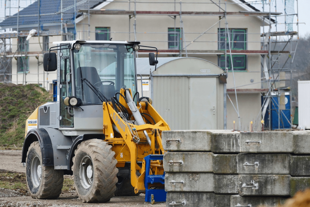 Essential Machinery for Efficient Home Building Projects