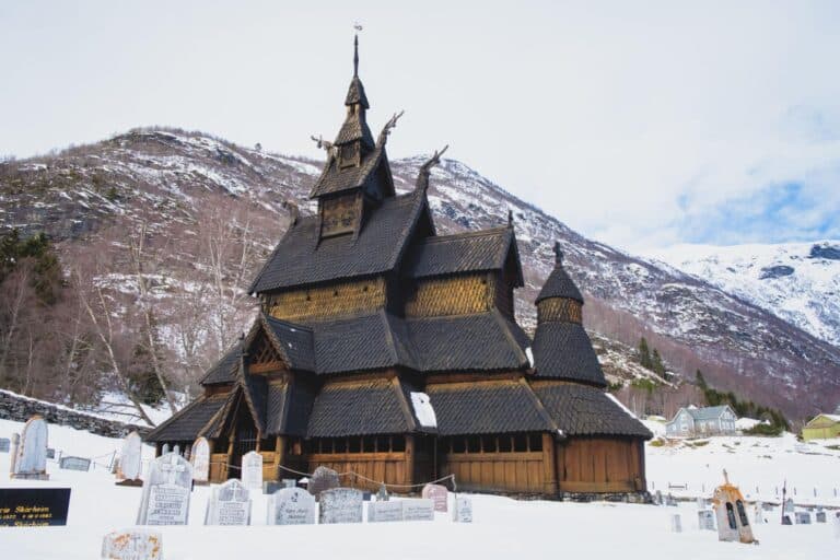 Scandinavian Architecture: History, Design & Modern Nordic Trends